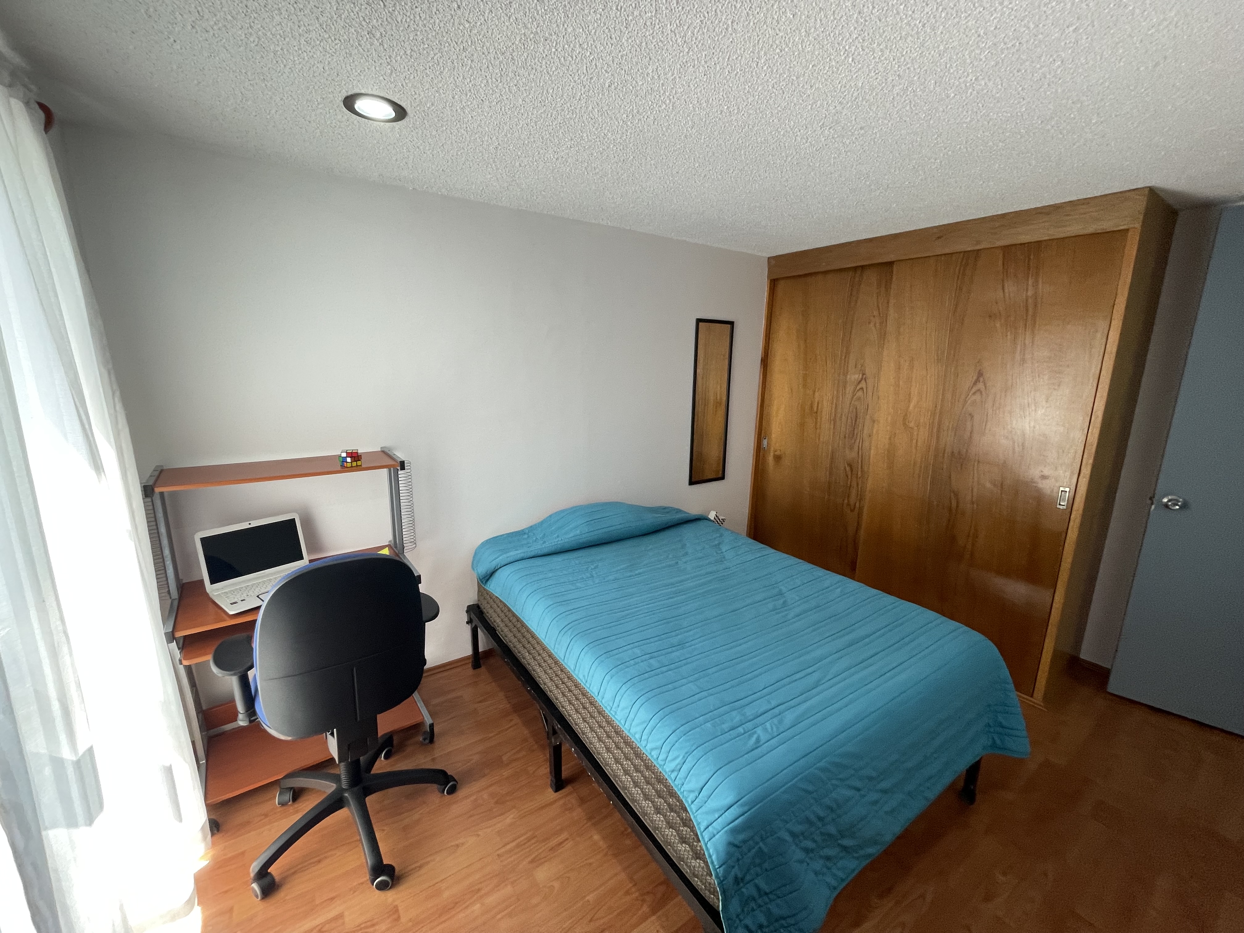 Habitación Hefesto 3 – Roomie México